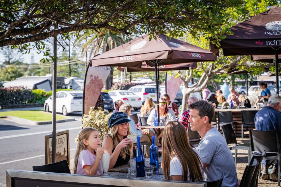WOOLGOOLGA BEACH: FAMILY-FRIENDLY HAVEN BY THE BEACH - Coffs Coast ...